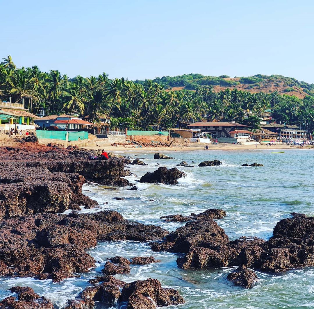 Anjuna Beach Goa - Discover Food | Stays | Parties & More